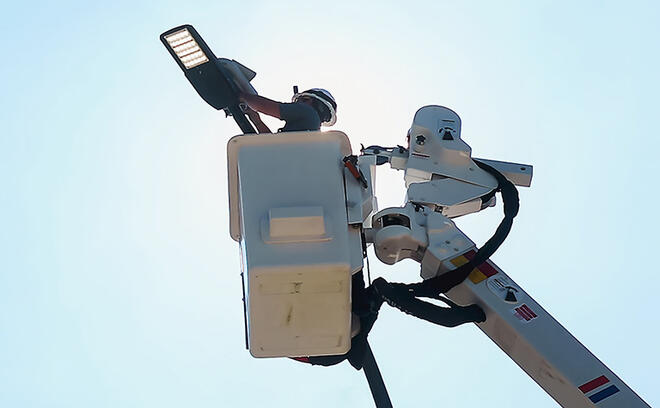 Using Streetlights to Boost 5G Deployments in Cities | Ubicquia
